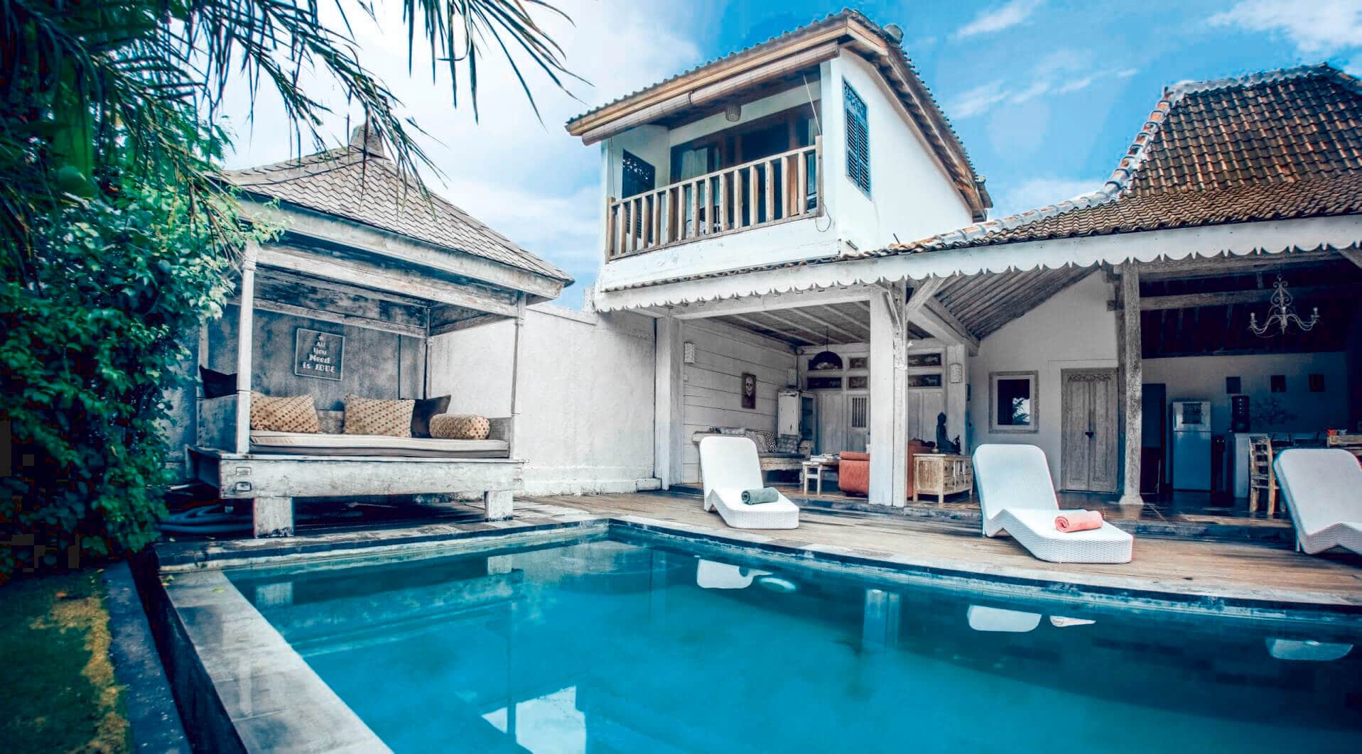 How Pineapple House Founder Rachel Fearnley Created a Surf-Yoga Haven