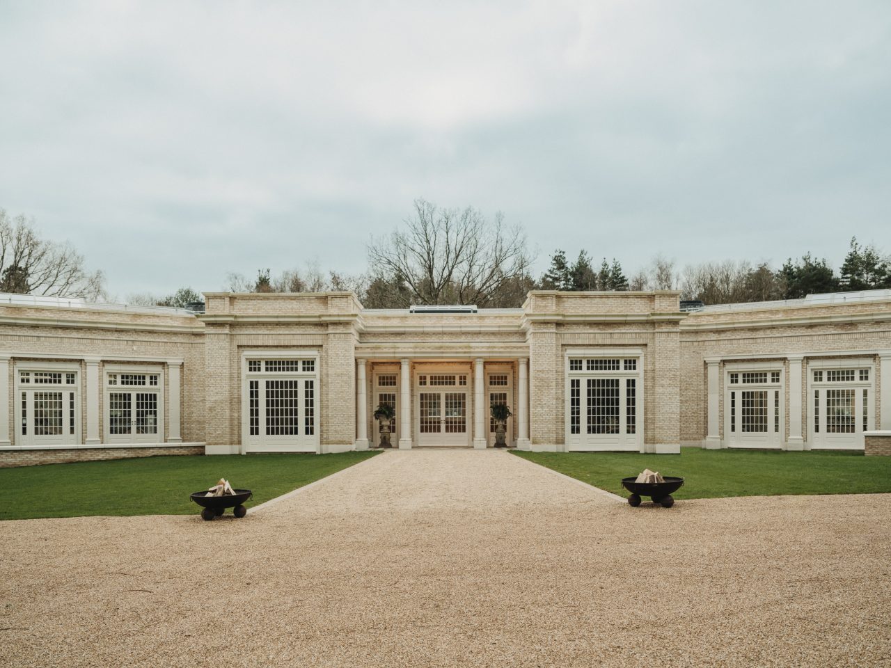 Estelle Manor: A Beautiful Spa Hotel & Members’ Club In Oxfordshire